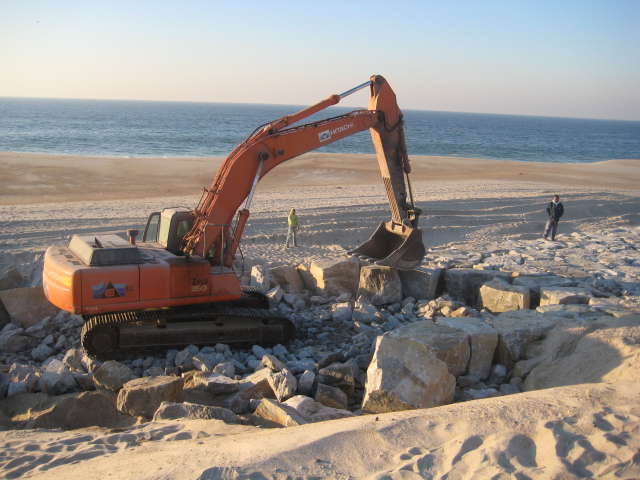 Combate à erosão costeira transforma FURADOURO (Ovar) em PRAIA DE ...