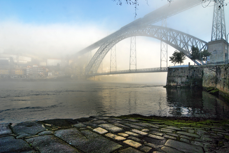 Centro Histórico do Porto: Património Mundial da Humanidade em perigo ...