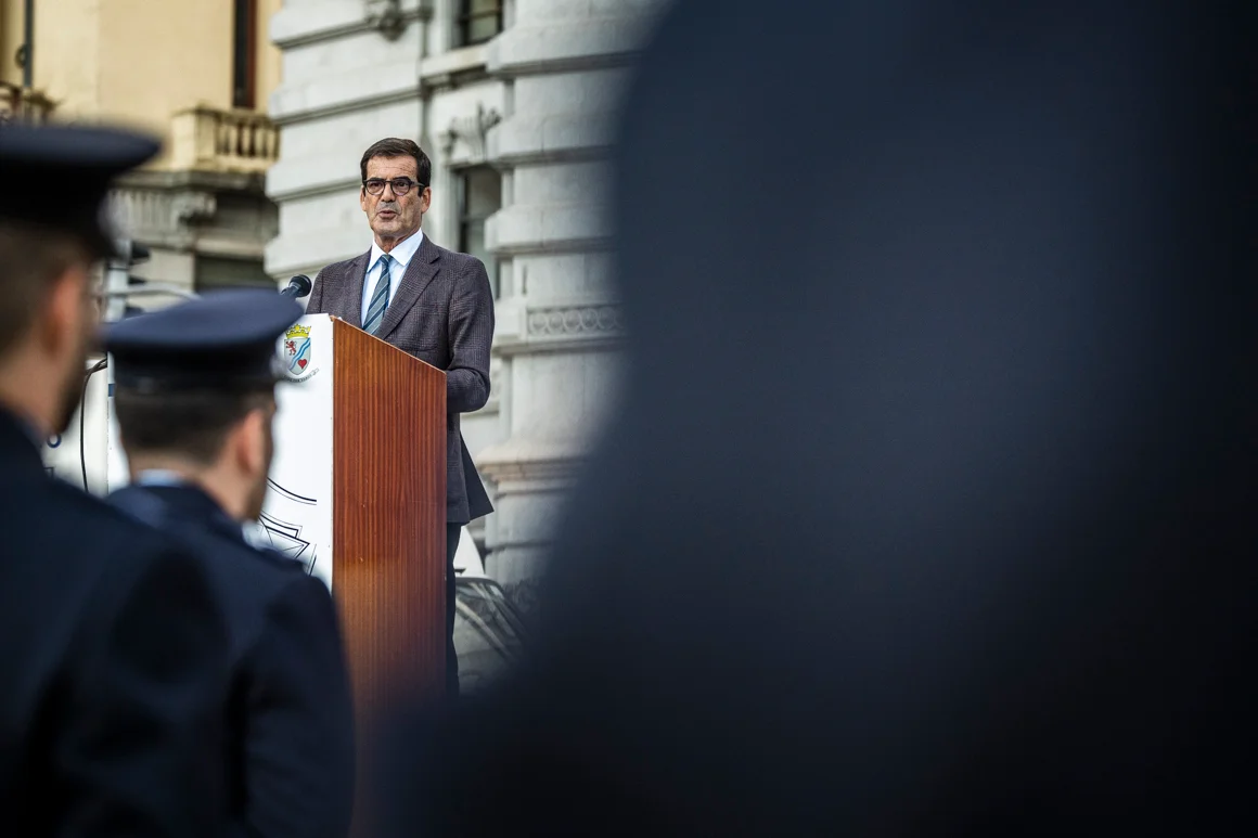 Rui Moreira reforça exigência de mais efetivos policiais nas ruas da ...